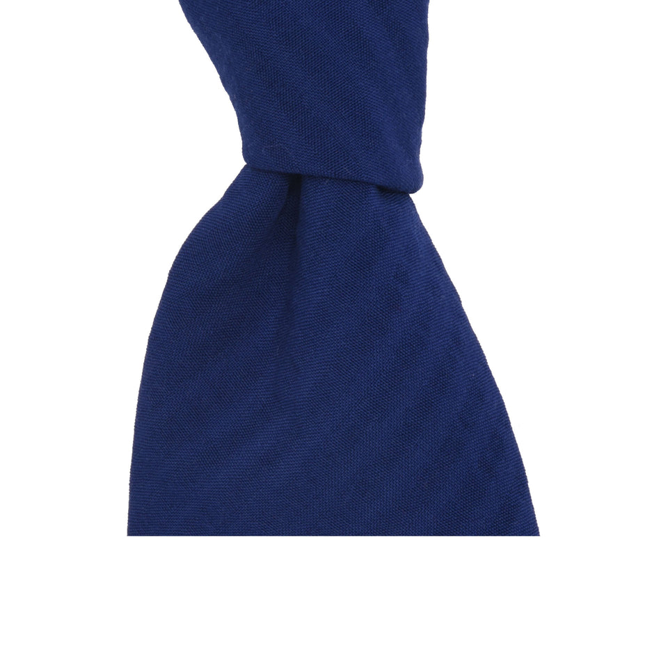 Premium accessories for the modern gentleman – Amidé Hadelin